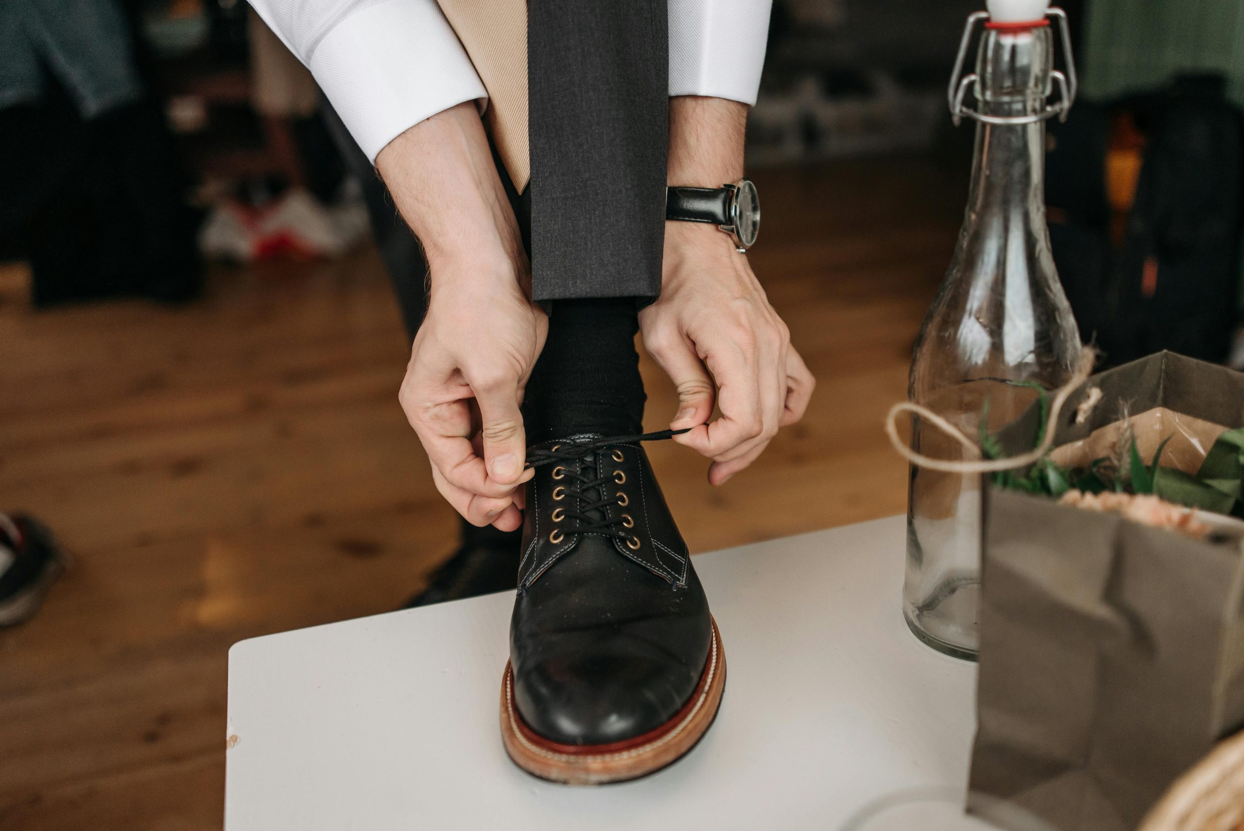 How to Tie Loafer Laces: Mastering the Art of Casual Elegance
